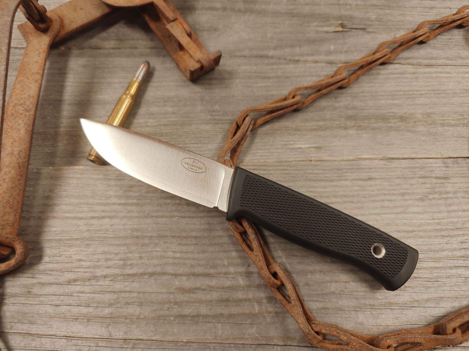 Fallkniven F1/COS