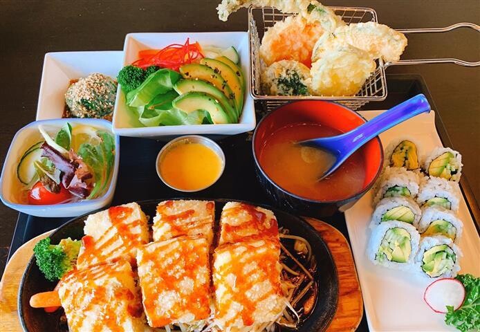 Veggie Feast Dinner Combo