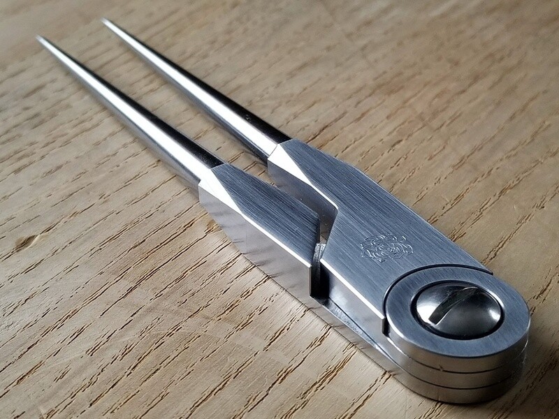 Tools – Red Rose Reproductions