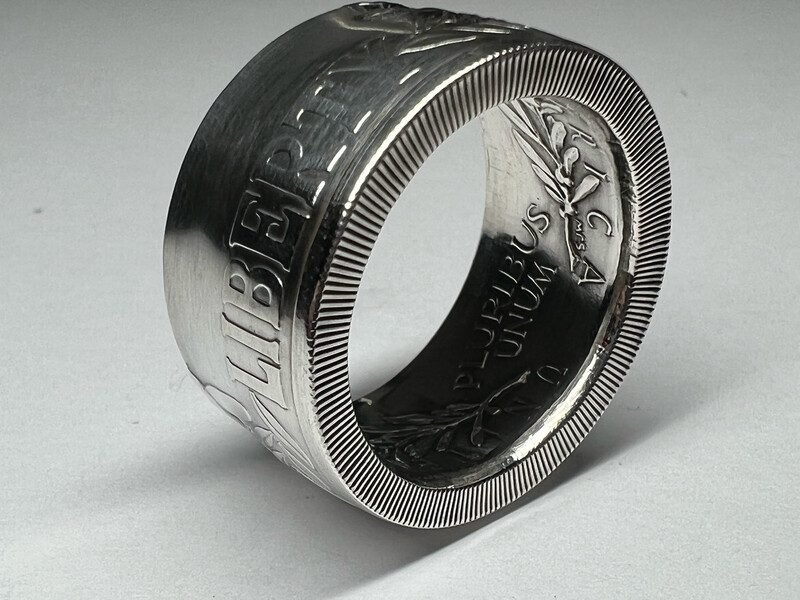 1988 Olympic Dollar 90% Silver Coin Ring
