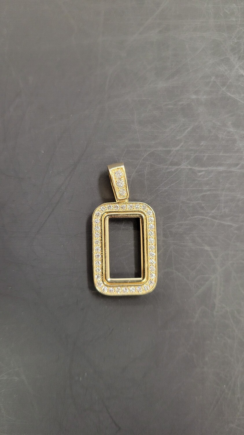 1 GRAM PAMP SUISSE LADY FORTUNA PENDANT W/DIAMOND BEZEL
