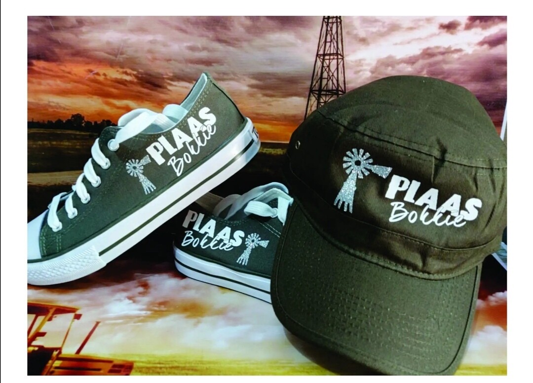 Ladies cap and tekkies combo