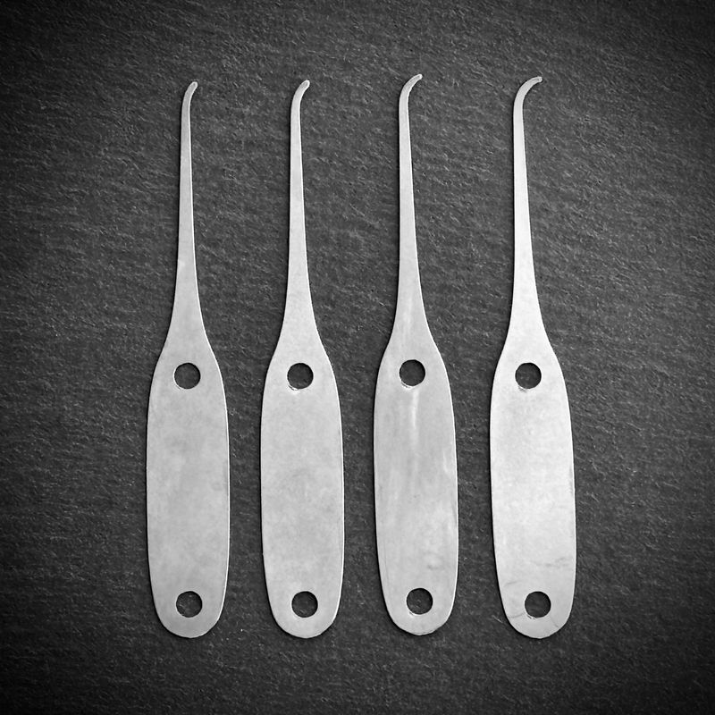 Select Round Hooks