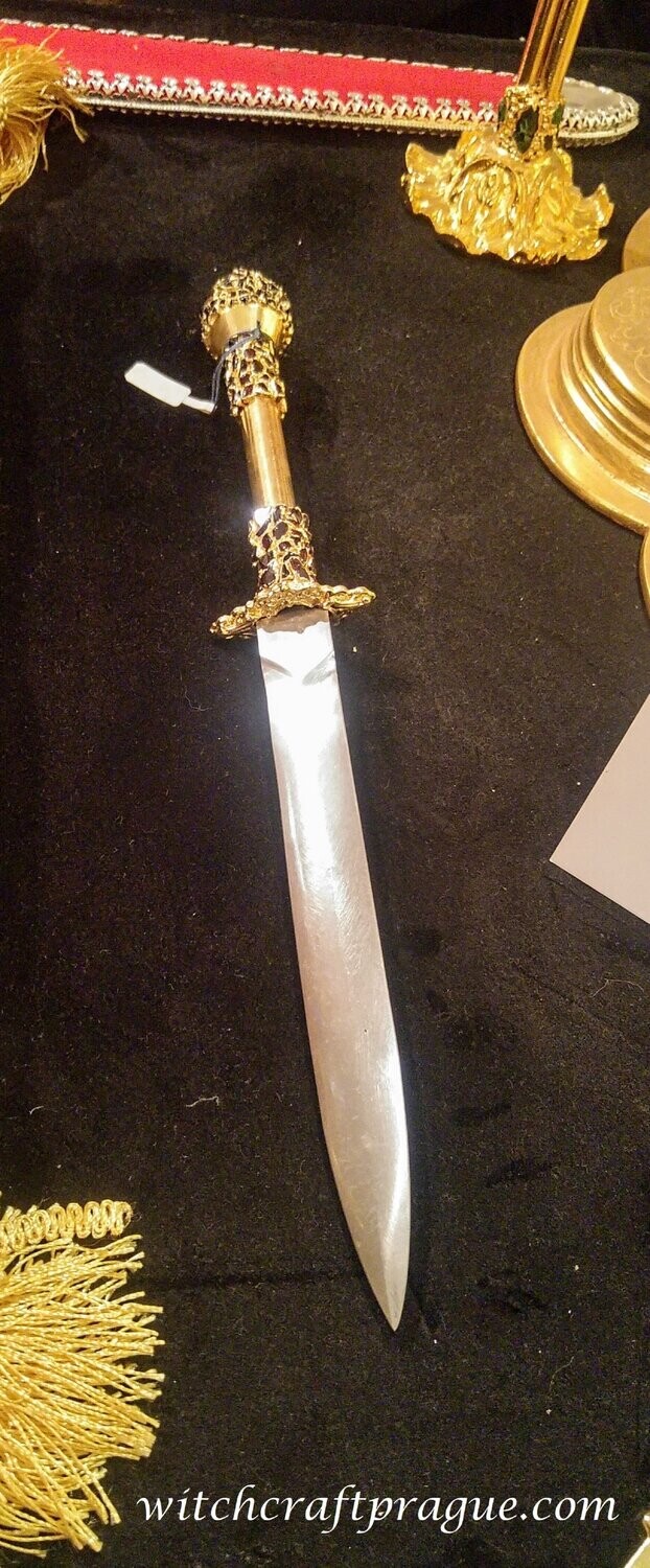Witchcraft ceremonial dagger with gemstones atheme