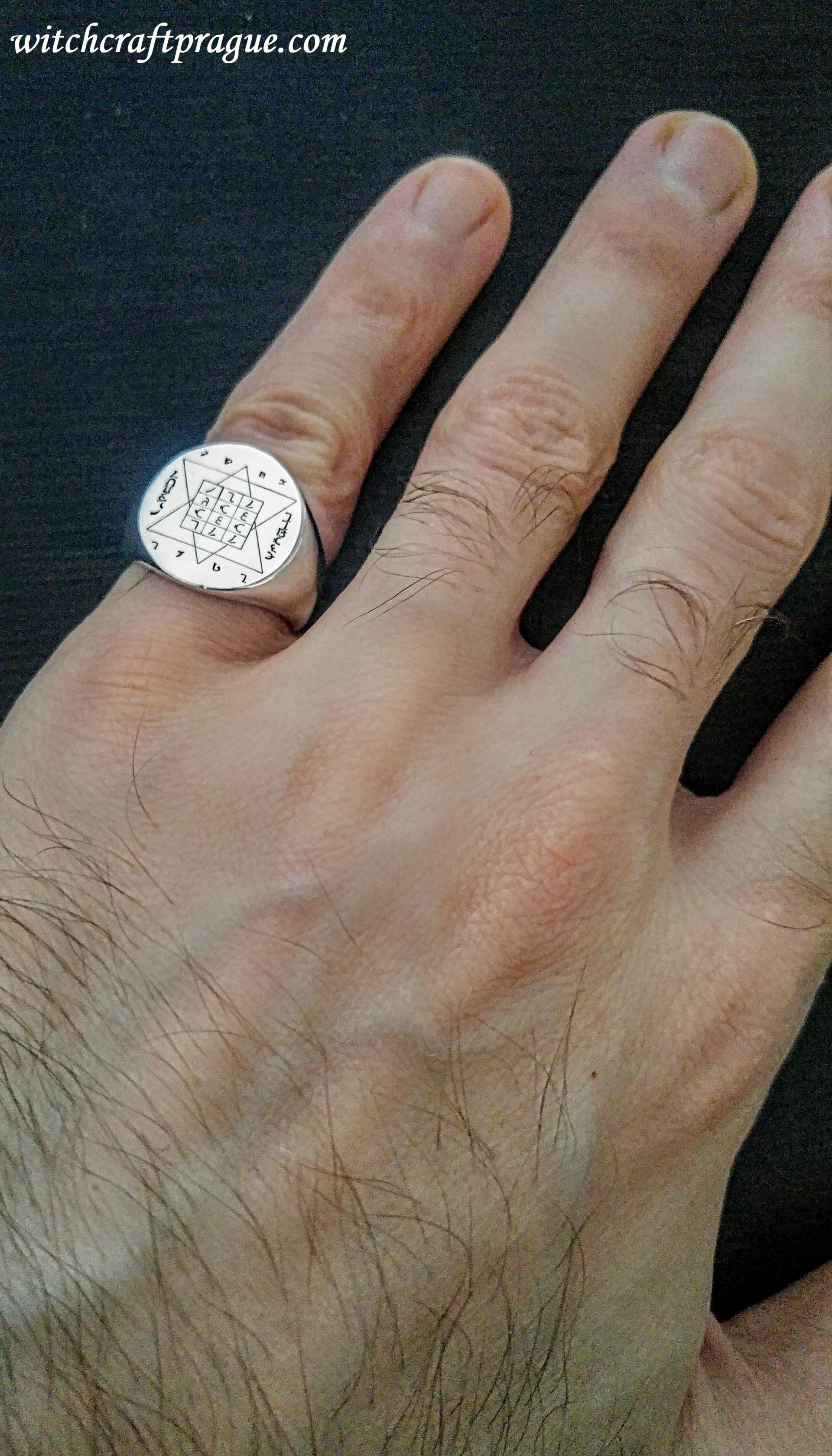 John Dee holy table ring amulet witchcraft talisman