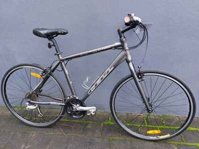 Hybrid Bikes
