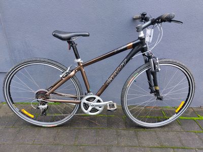 Hybrid Bikes