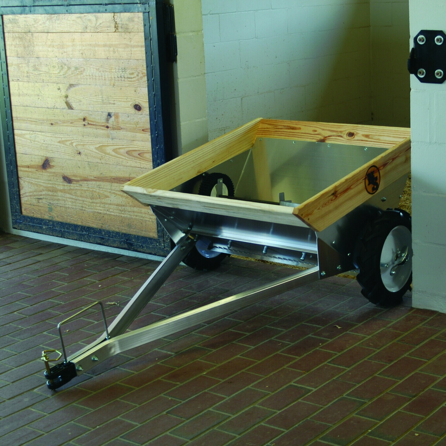 Shop Online - Small Manure Spreader | Newer Spreader