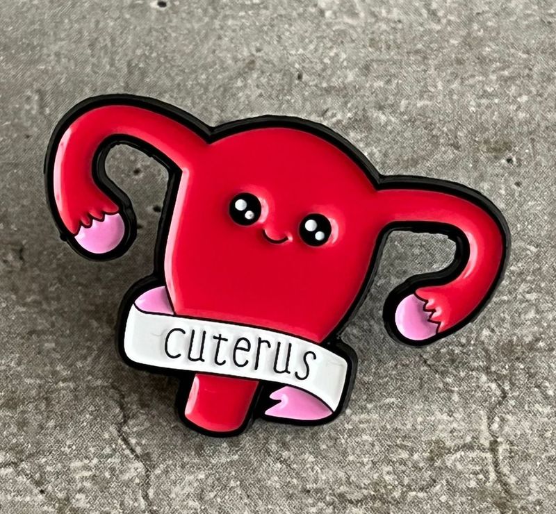 Pin Feminista Cuterus