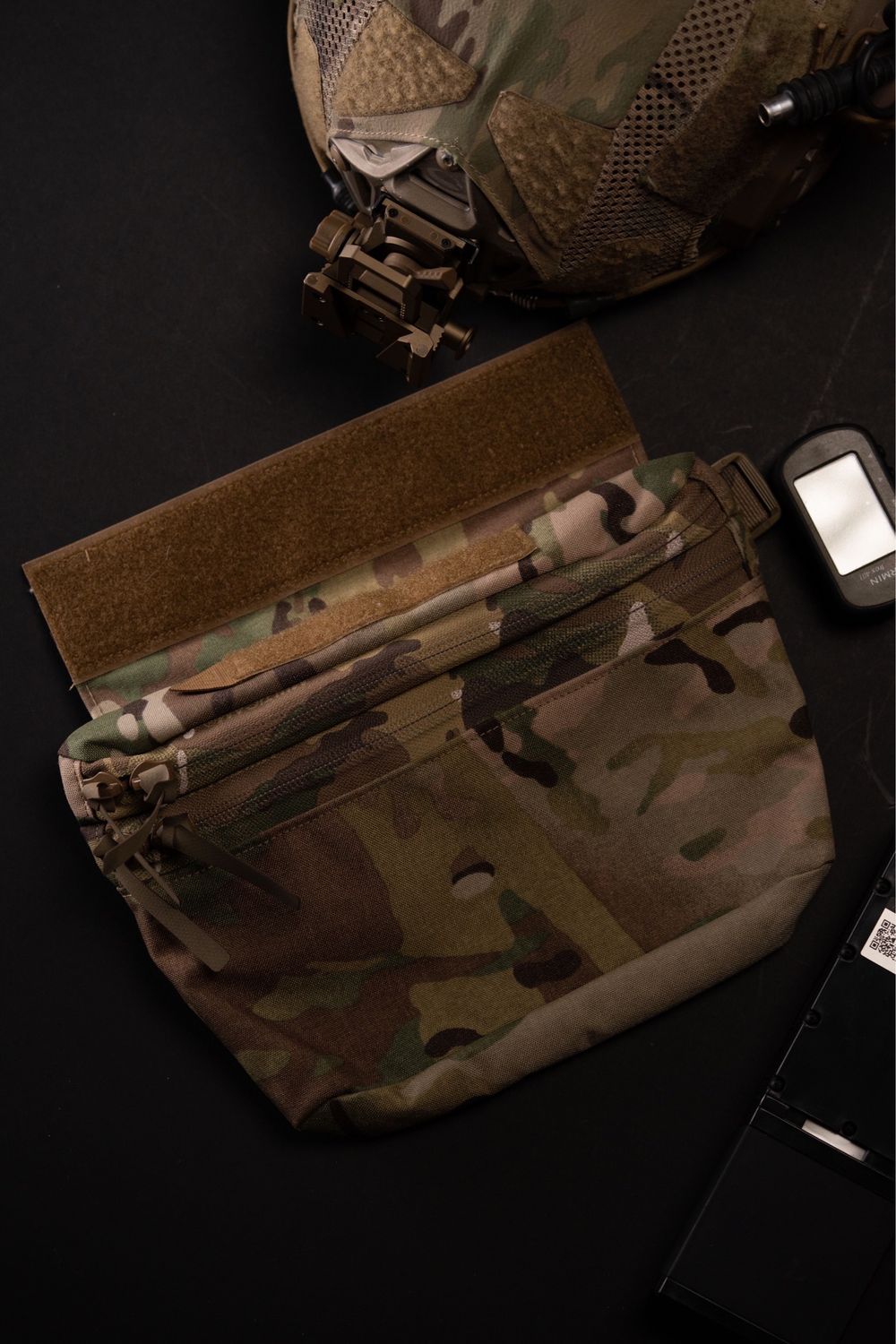 C2R FAST Drop Down Utility Pouch - With Strap