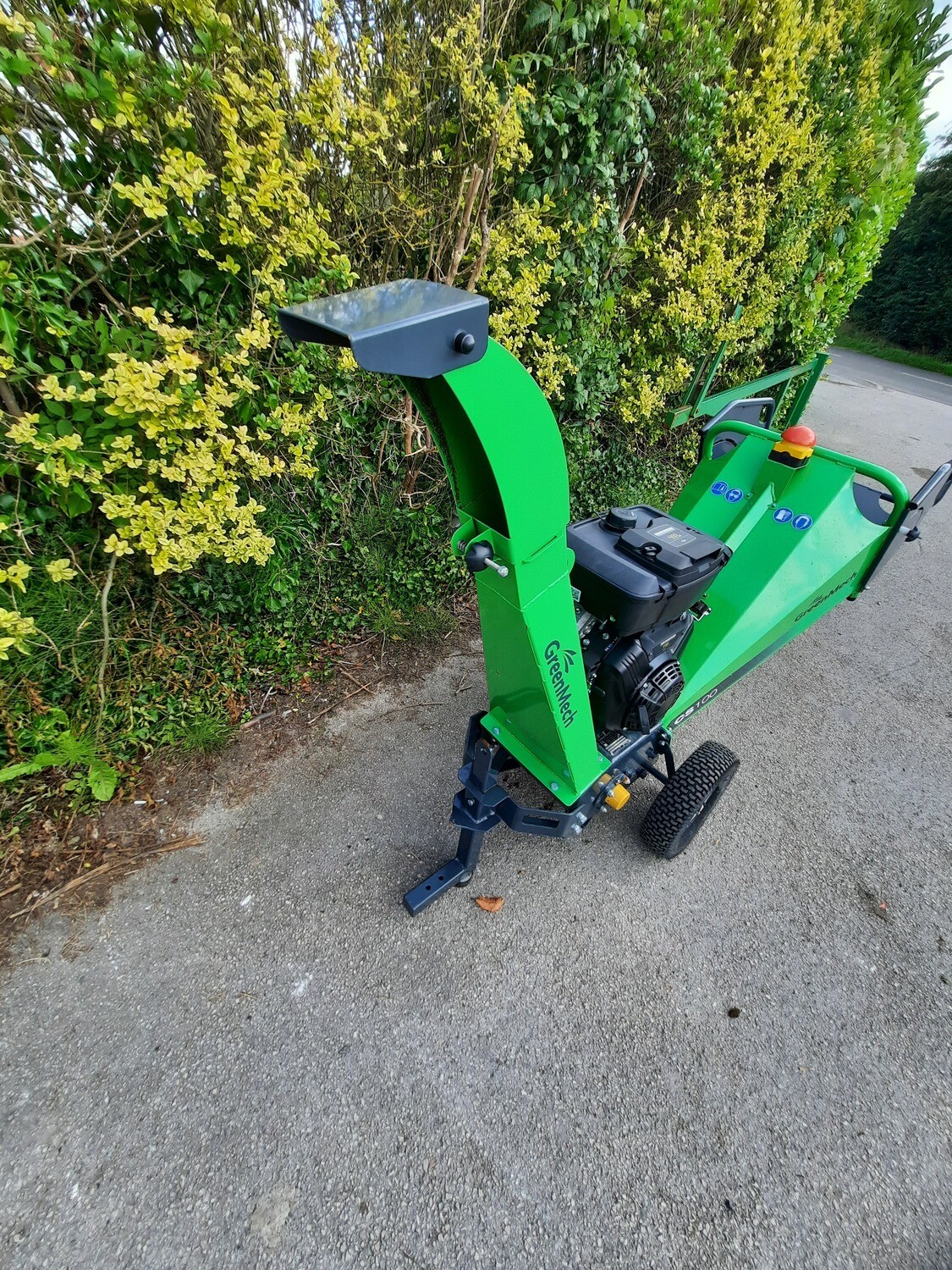 Greenmech CS100E 18hp chipper