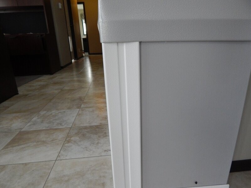 Rapid Wall Mobile Home Vinyl Skirting Top front rail