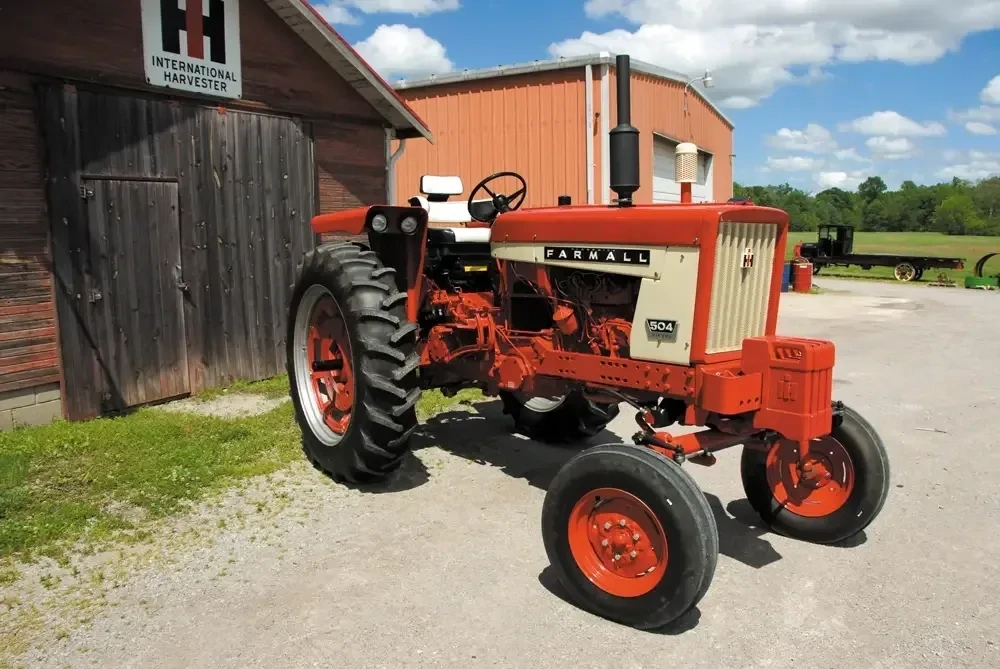Farmall 504