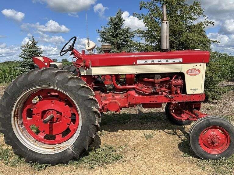 Farmall 460 Gas