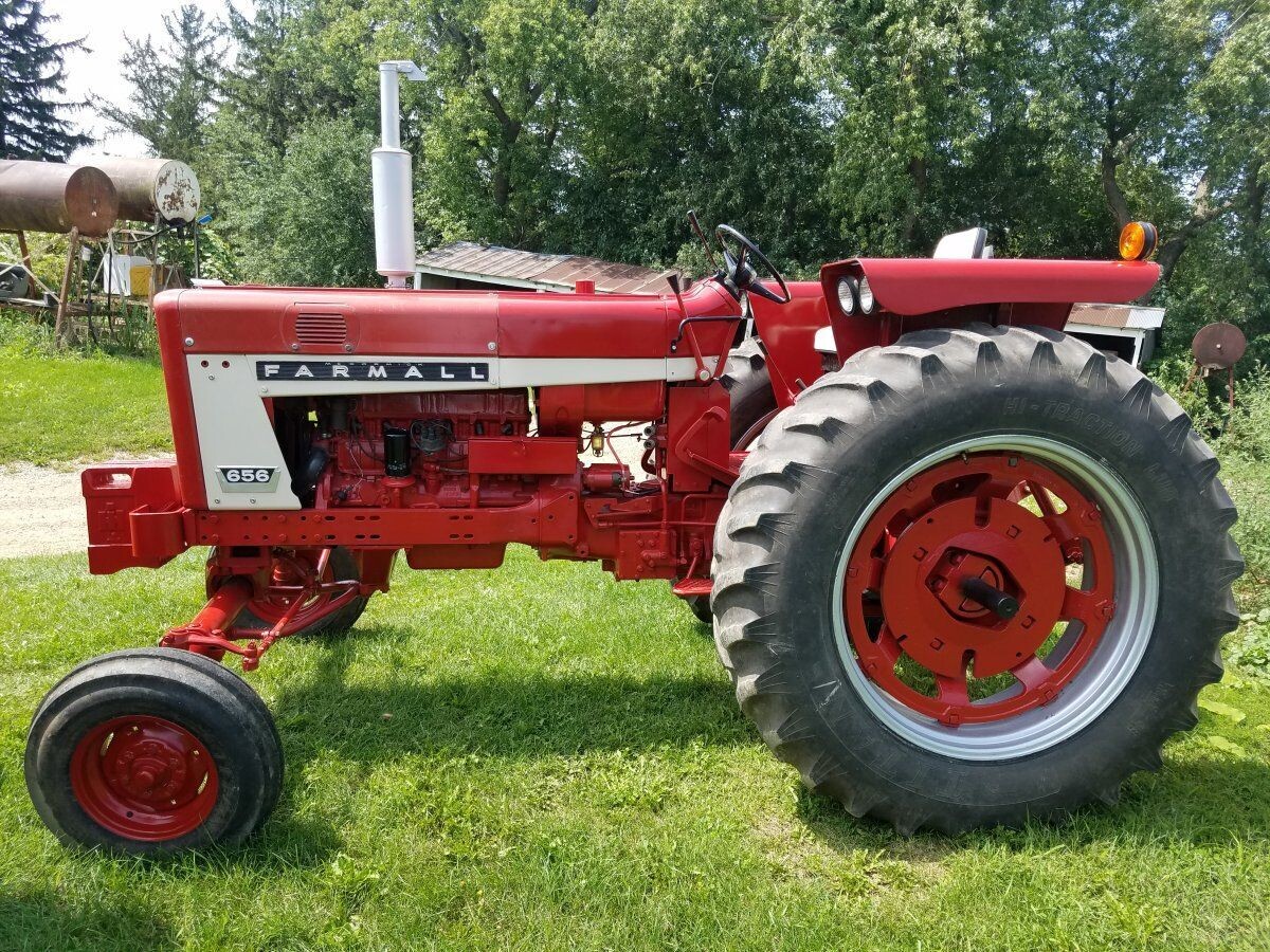 Farmall 656