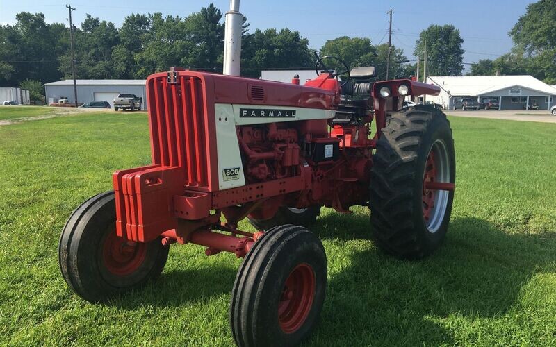 Farmall 806