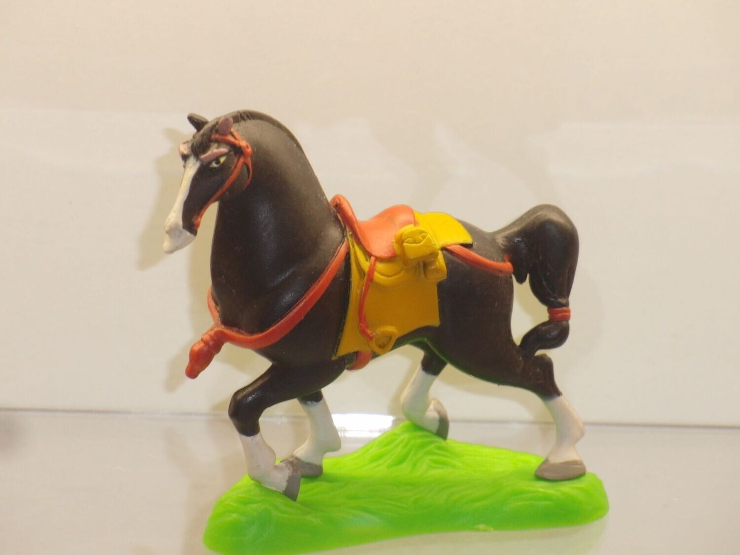 Disney's Mulan: Mattel 90er Jahre: Pferd Kahn