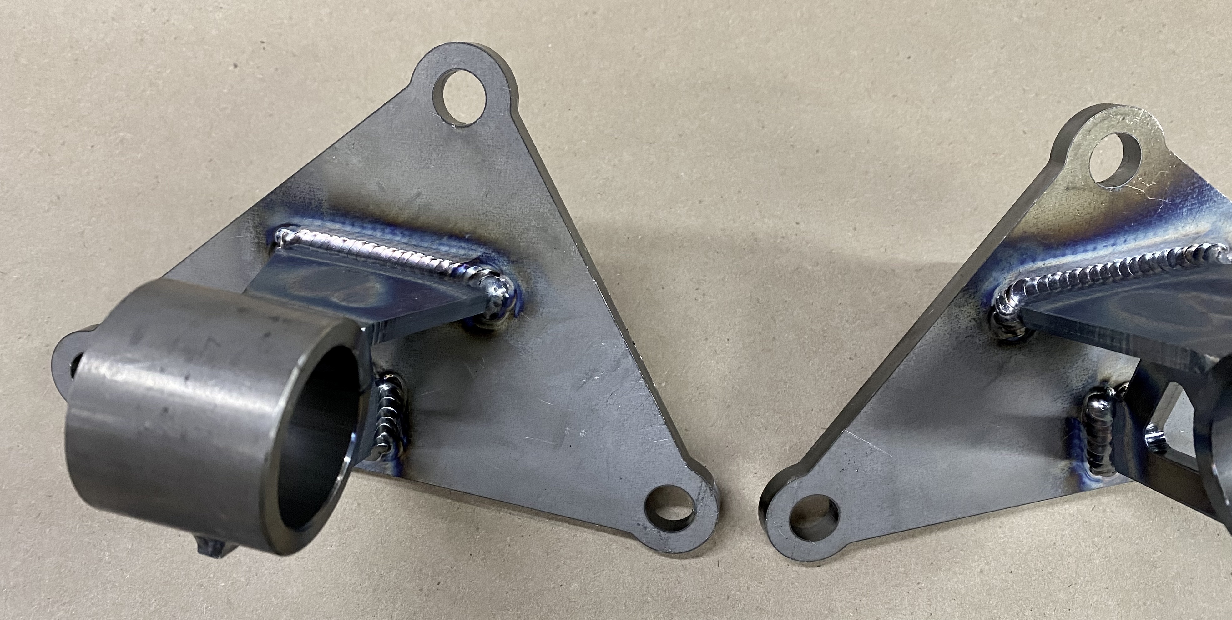 Engine Mount Kit; FORD 4.9L Inline 6; 300 c.i.