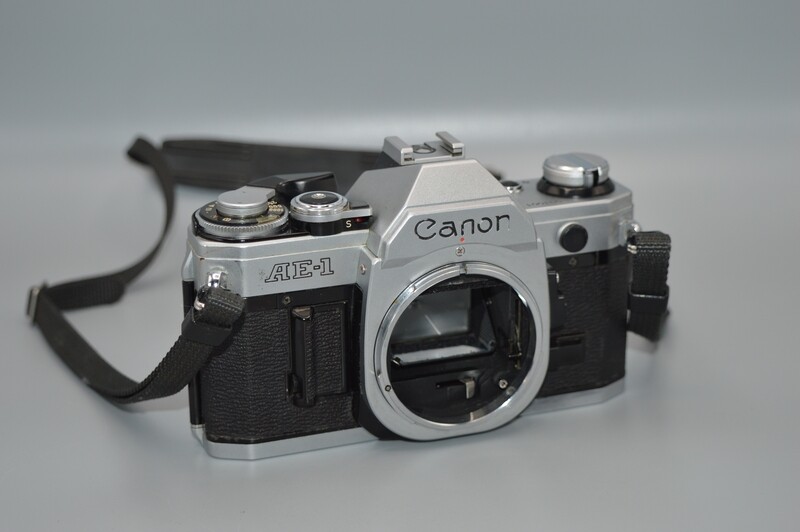 Canon AE1 SLR 35mm Vintage film Camera Body Silver Fully serviced