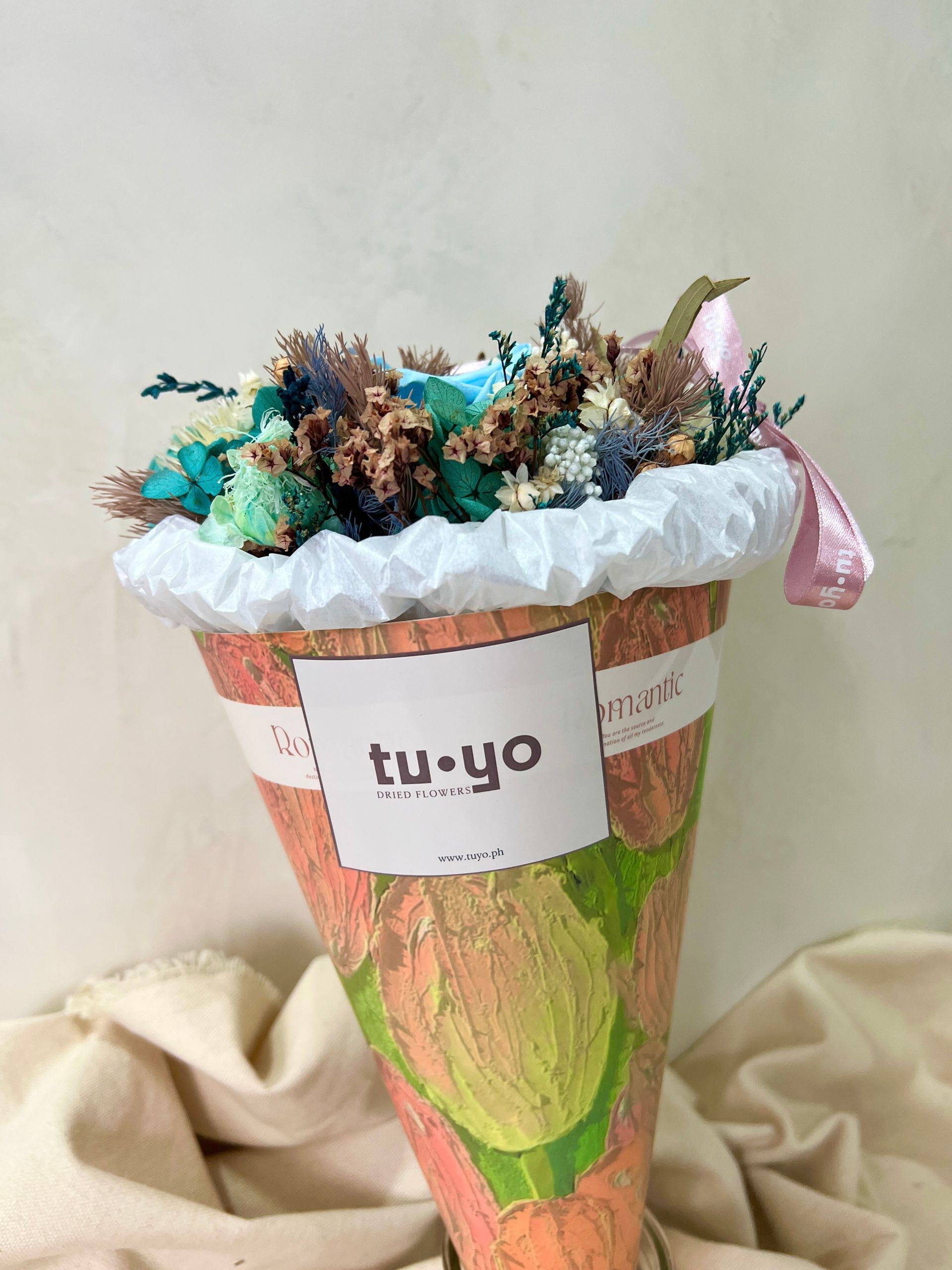 Tuyo | Dried Flowers and Gift Shop