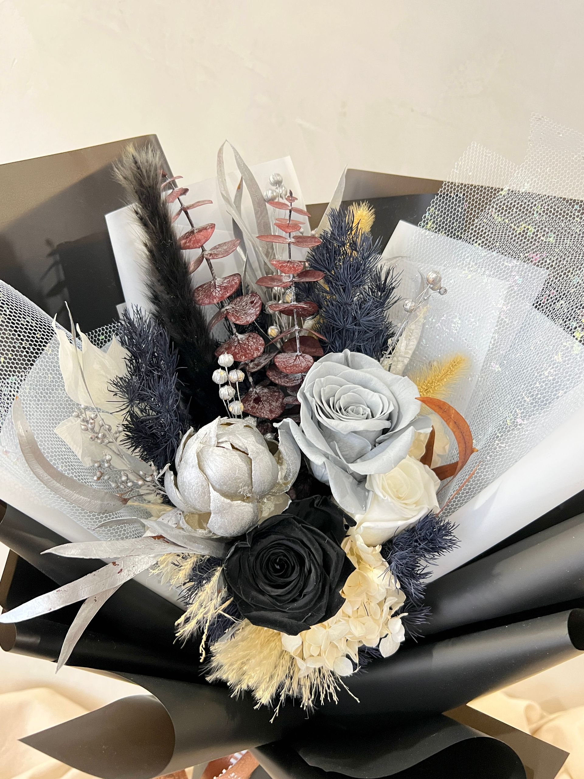 Tuyo | Dried Flowers and Gift Shop