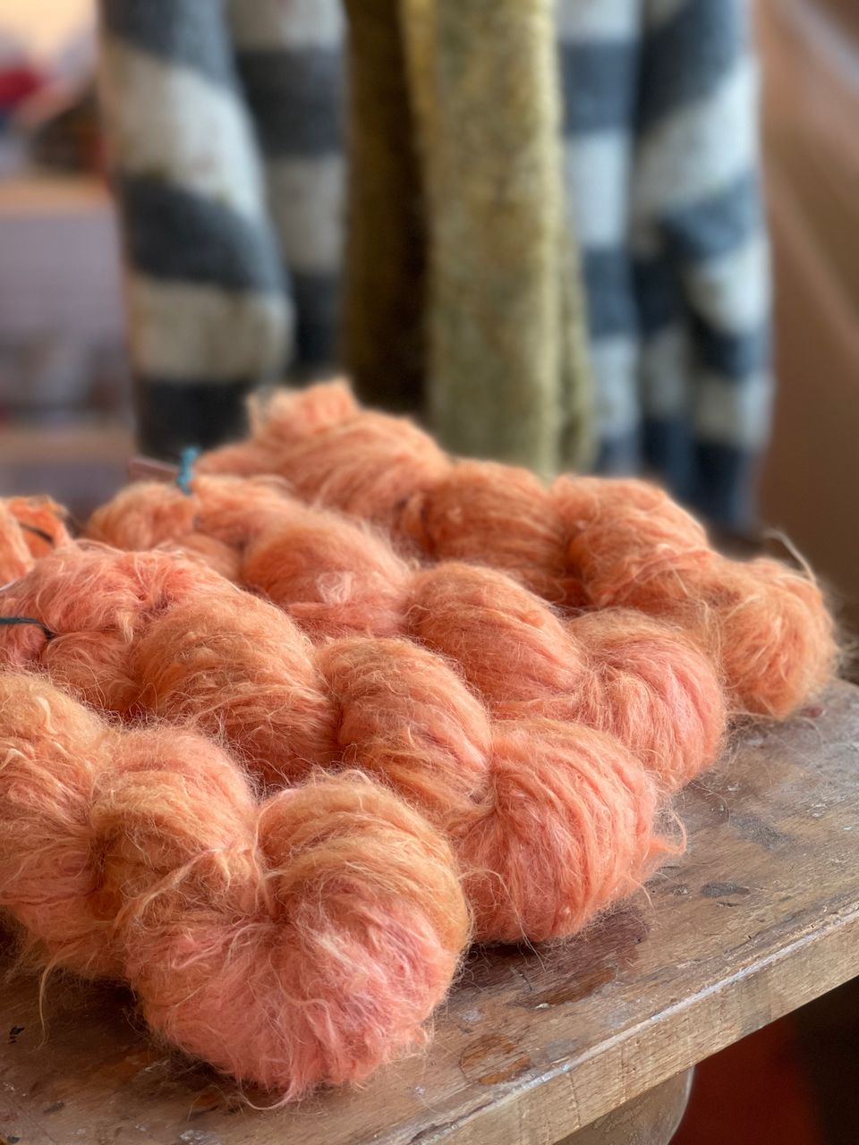 400g Prächtige Fluse, Baby Suri Alpaka /Seide Garn 225m/100g