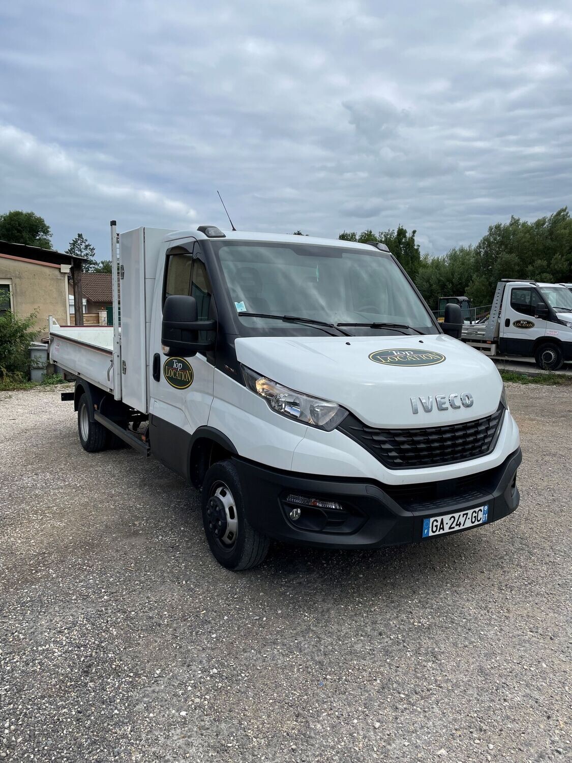 Camion benne IVECO d'occasion
