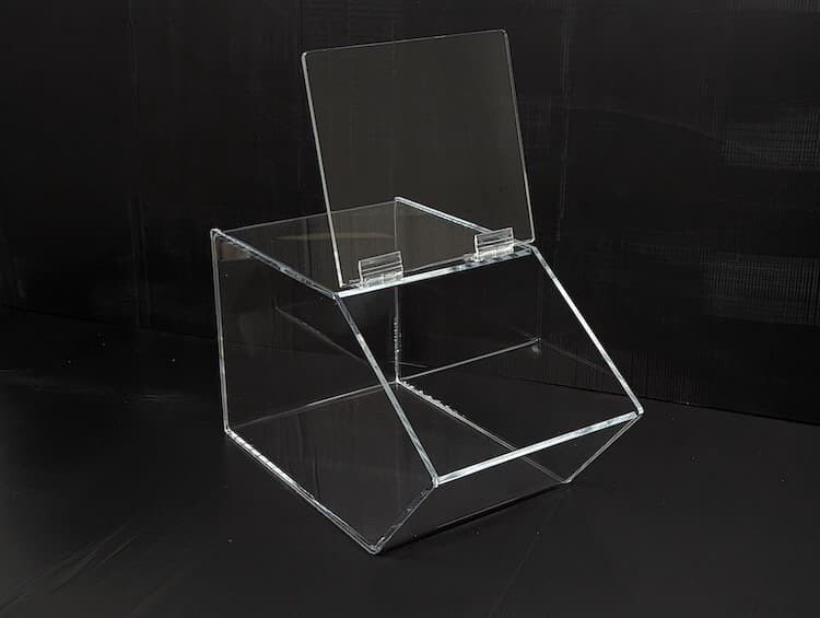 Acrylic Display Manufacturer | American Acrylic Inc.