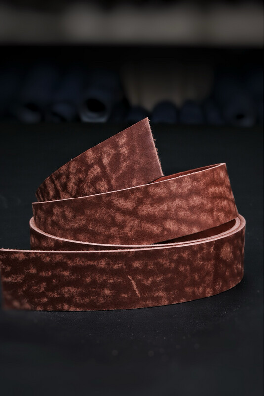 Veg Tanned Leather Dessert - Red Brown