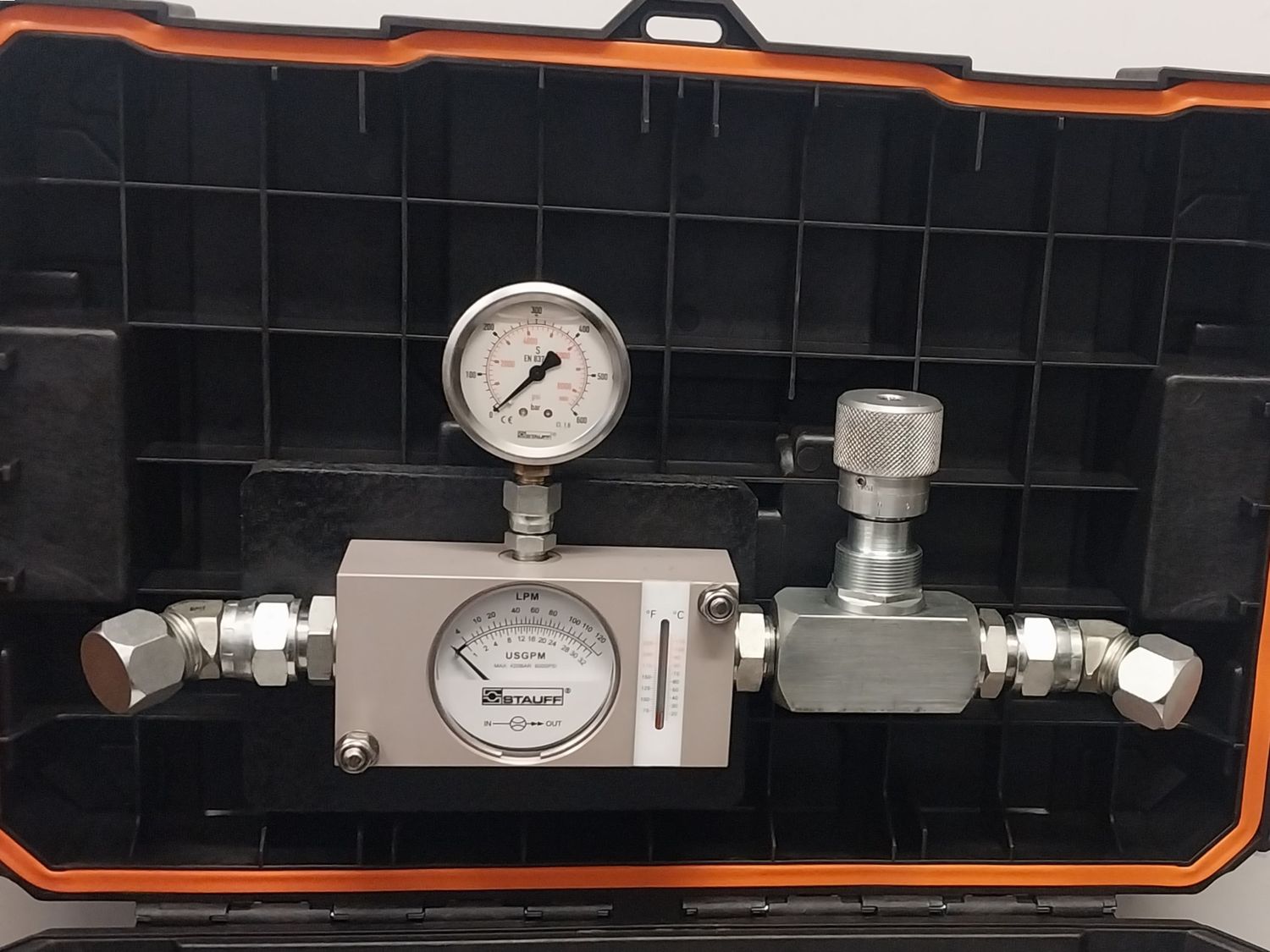 Hydraulic Flow And Pressure Gauge DC 3/C 47 Hydraulic Pressure Meters