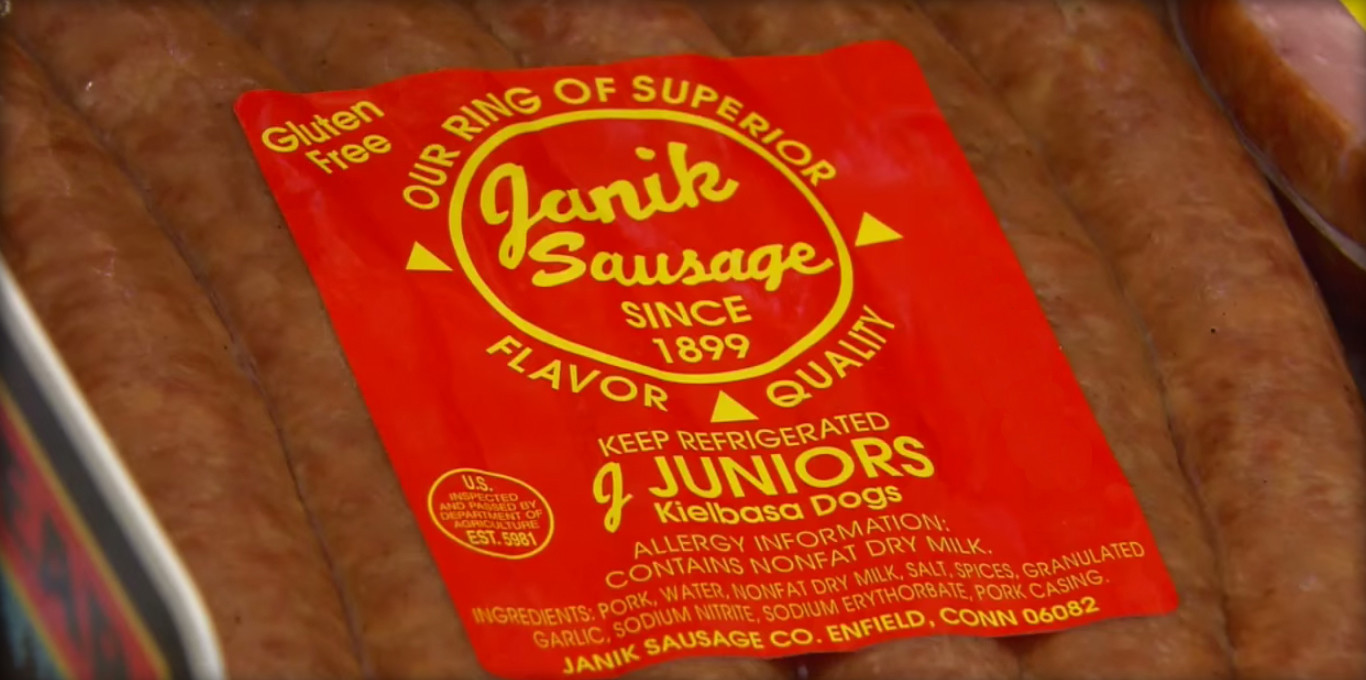 Kielbasa Dogs (6 pk) - Store - Janik
