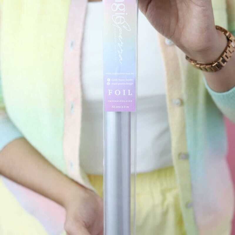 Foil Marca ANGIE GUERRA Color Plata Mate 3 Metros