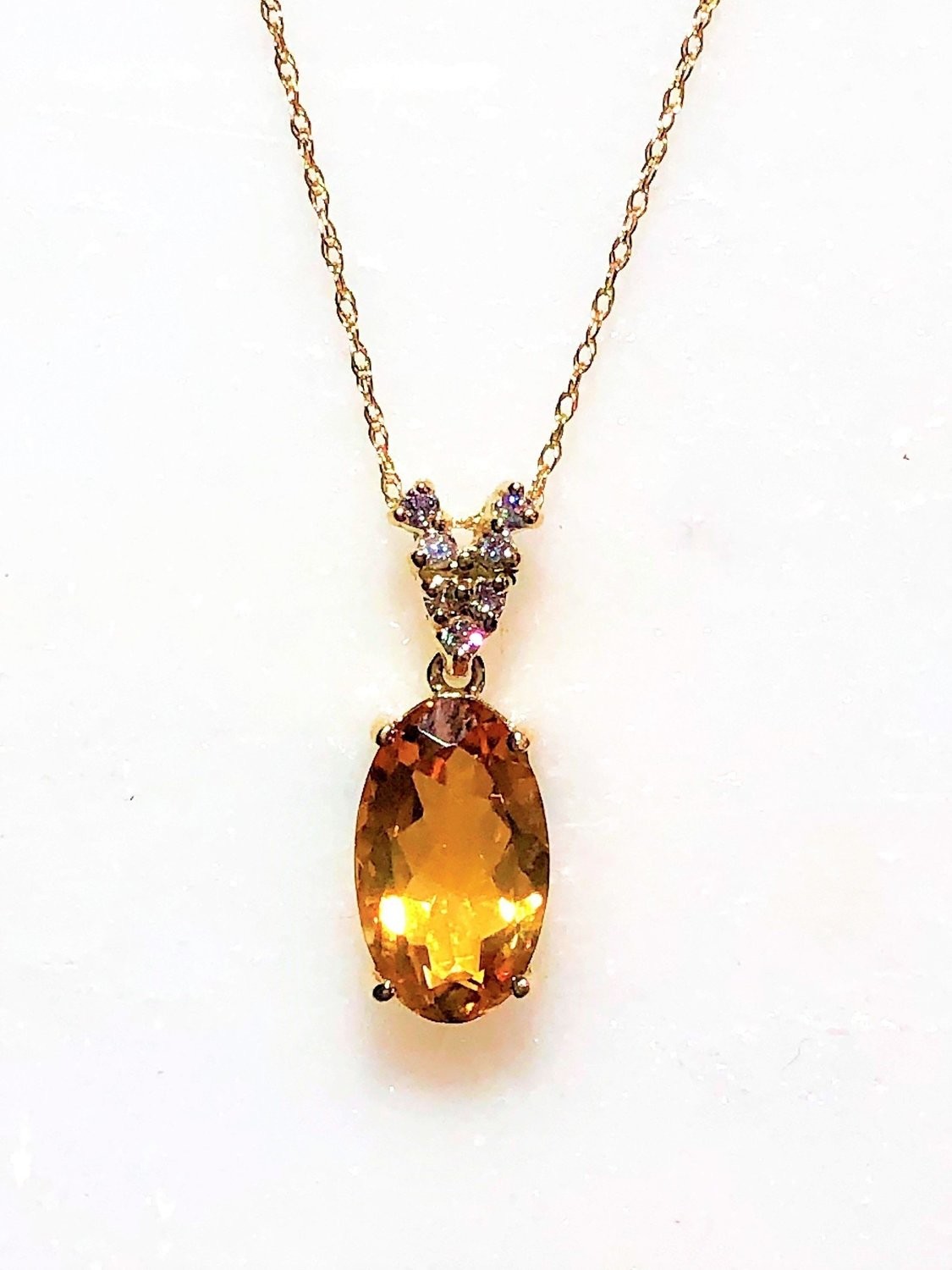 Wilkerson B333494 14k Yellow Gold Citrine & Diamond Necklace Wilkerson B333494 14k Yellow Gold Citrine & Diamond Necklace