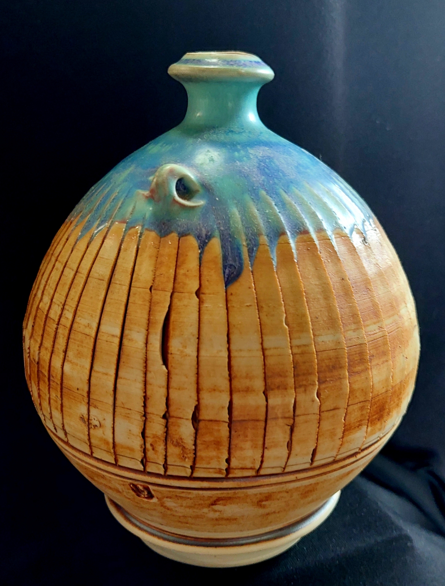 Timeless By Robyn | Home | Art Pottery and Glassware crafted by ...