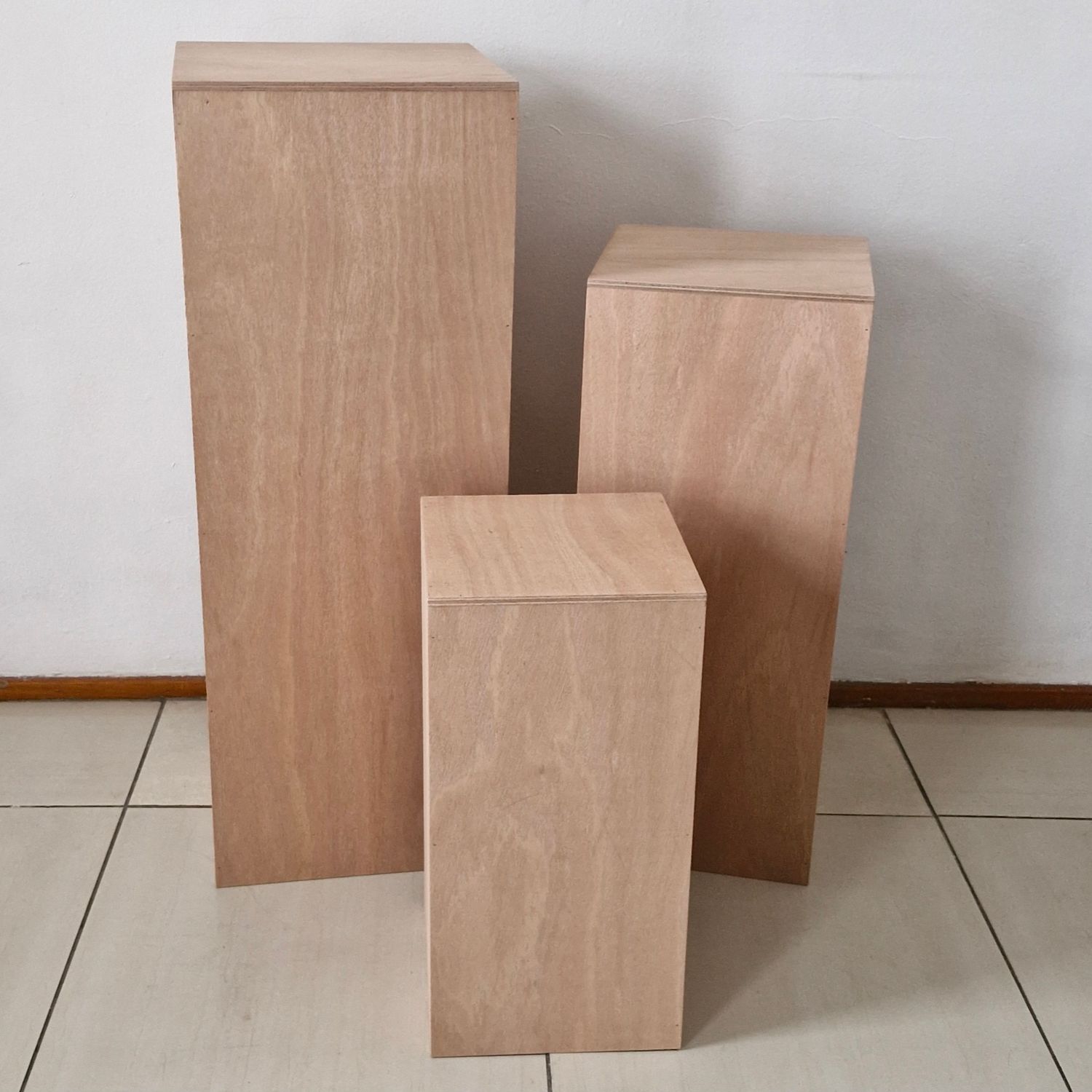 Wooden Plinths (12 Products)