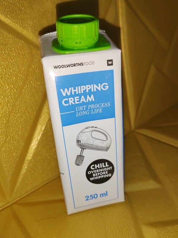Woolworth whipping cream 250ml