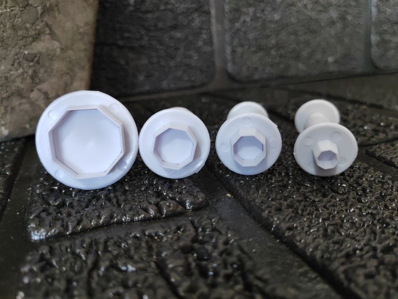 Small hexagon fondant cutters 4pcs