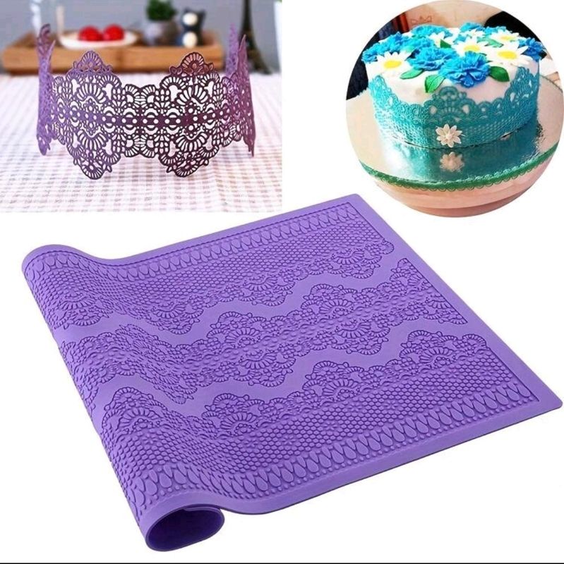 Lace mat