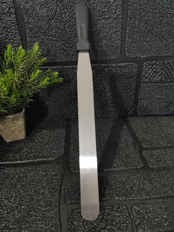 Long straight pallet knives Long straight pallet knives