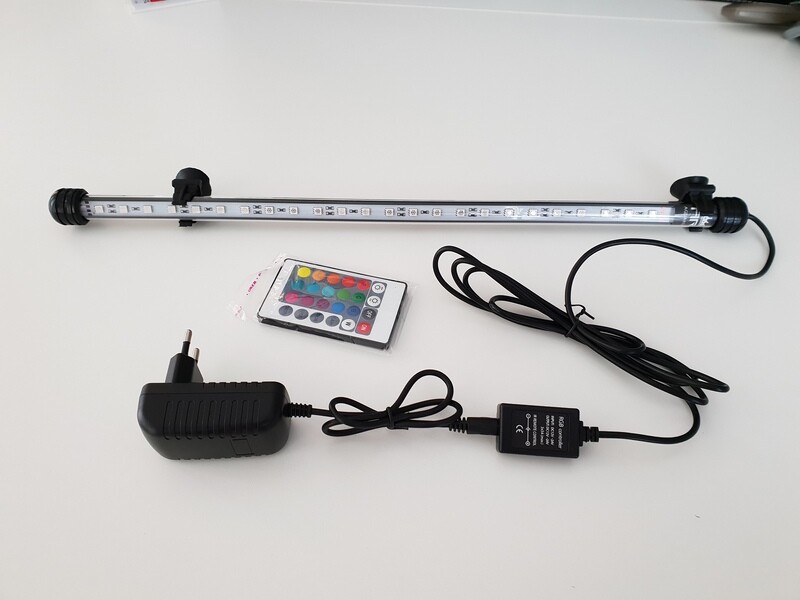 AquaRoyal LED armatuur (RGB) - 19 CM 1.5W IP 68 waterdicht!