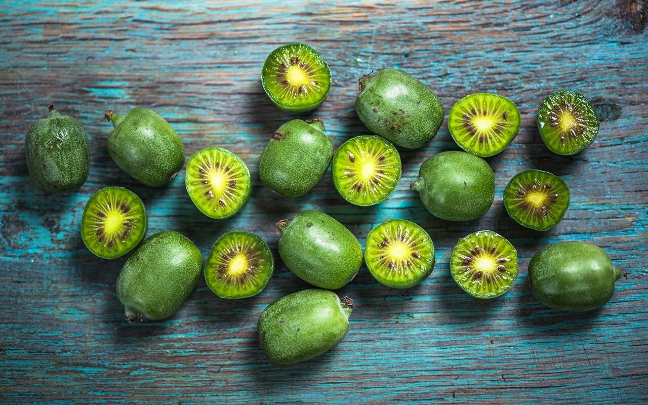 Kiwi Berries / Kiwi Berry Friut - Actinidia arguta | Rare Plant Seeds ...