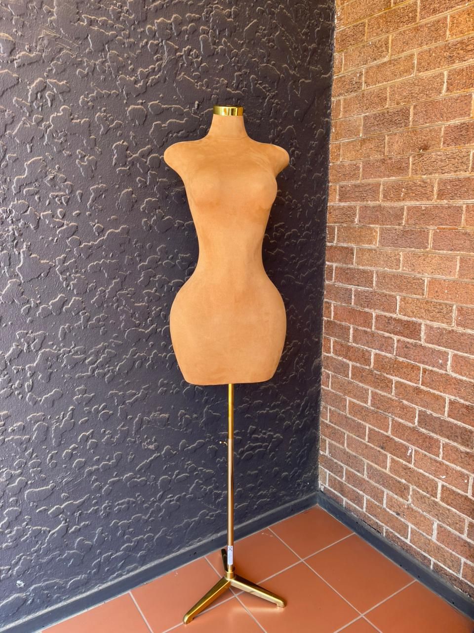 Curvy Tailors Dummies