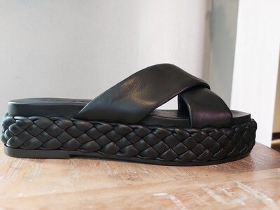 Eva mode & lifestyle