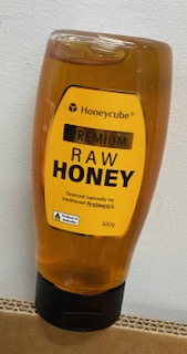 HONEYCUBE PREMIUM RAW HONEY SQUEEZE (500g)