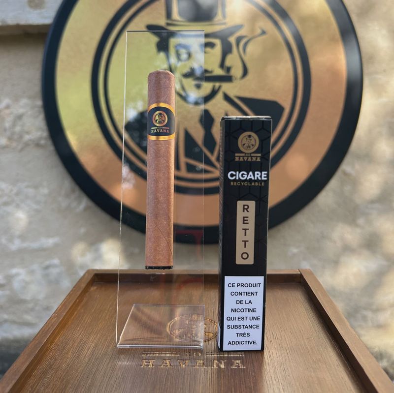 XO Havana Cigar Retto Almond Cigar 2% Vape