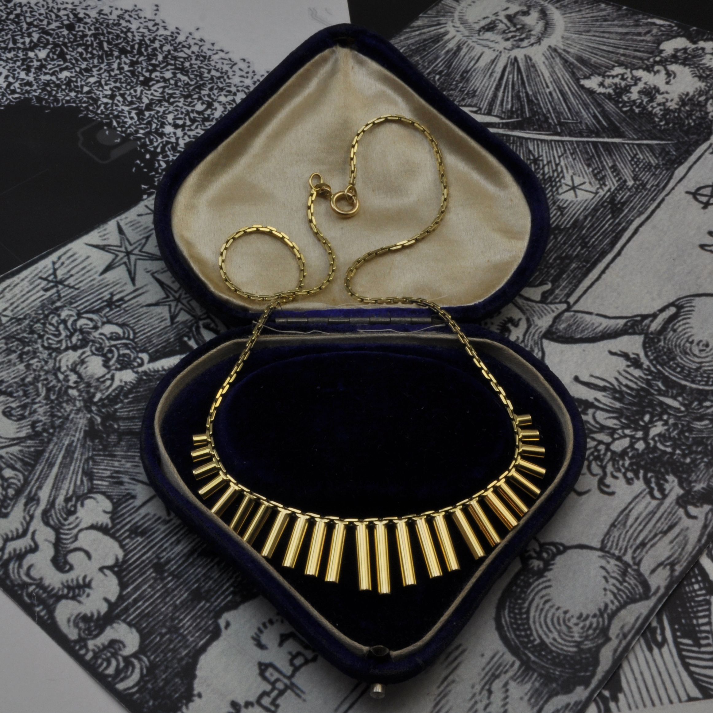 Antique & Vintage Jewellery | Zelley Jewellers | Norwich