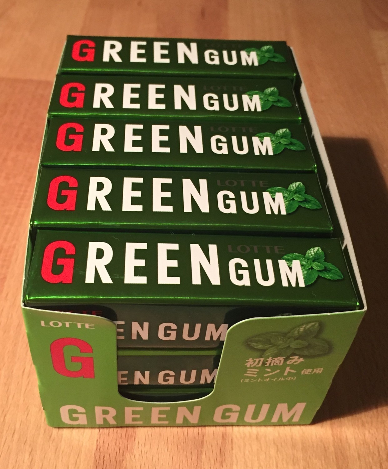 Lotte, Chewing Gum, "Green Gum" 9 gum sticks x 15