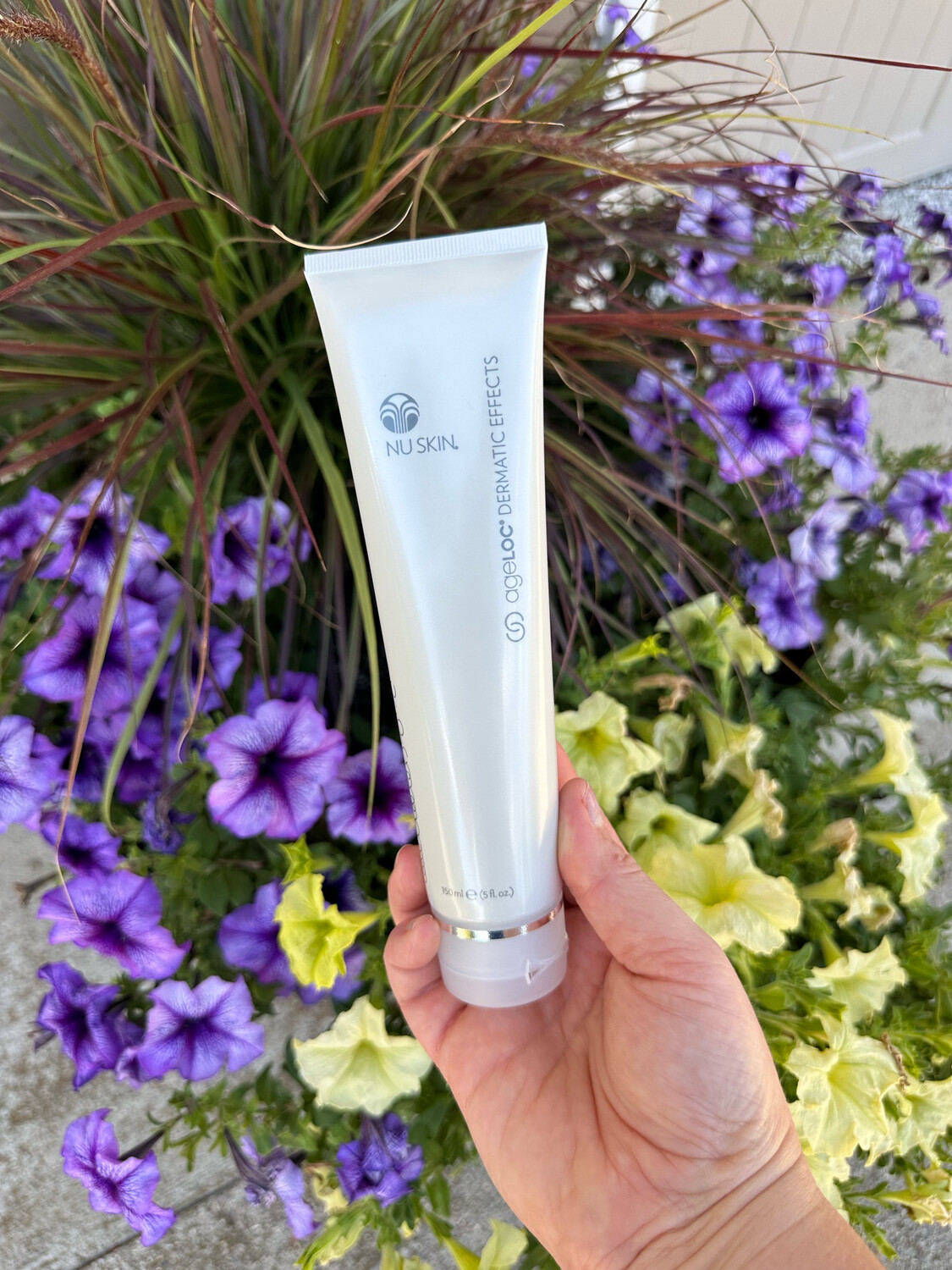 Dermatic Effects Contouring Lotion