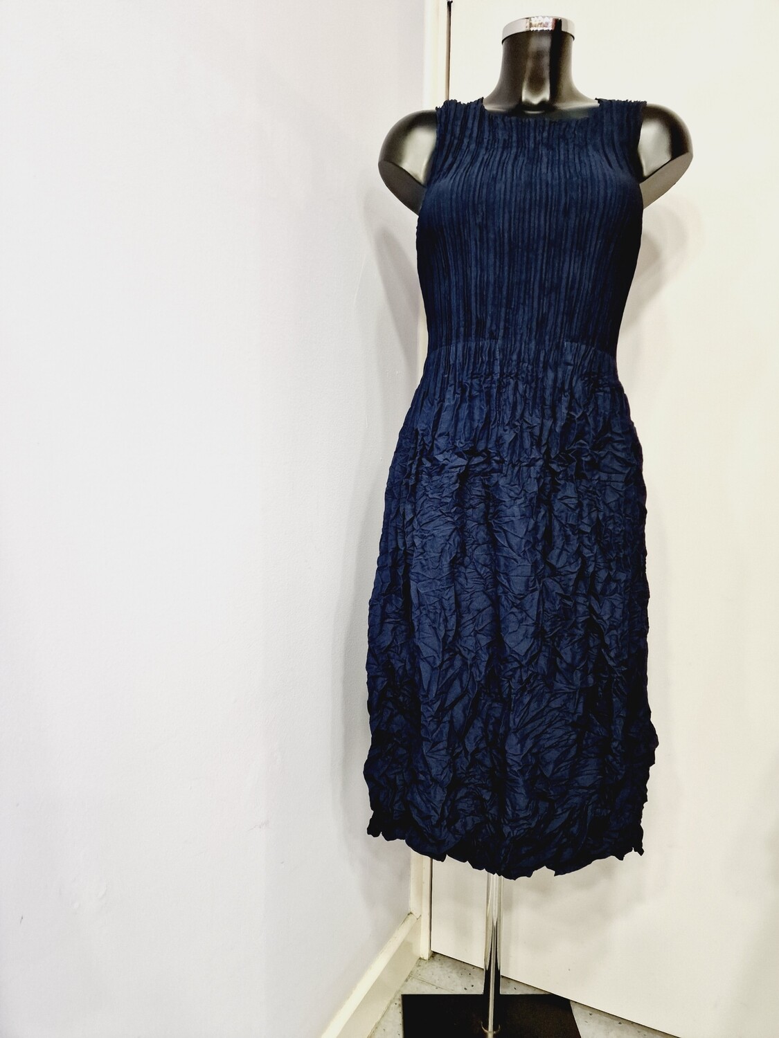 ALQUEMA NAVY SMASH DRESS