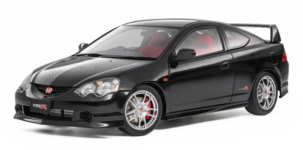 1:64 LCD Models - 2018 Land Rover Defender 90 V8 - Glasmir Green